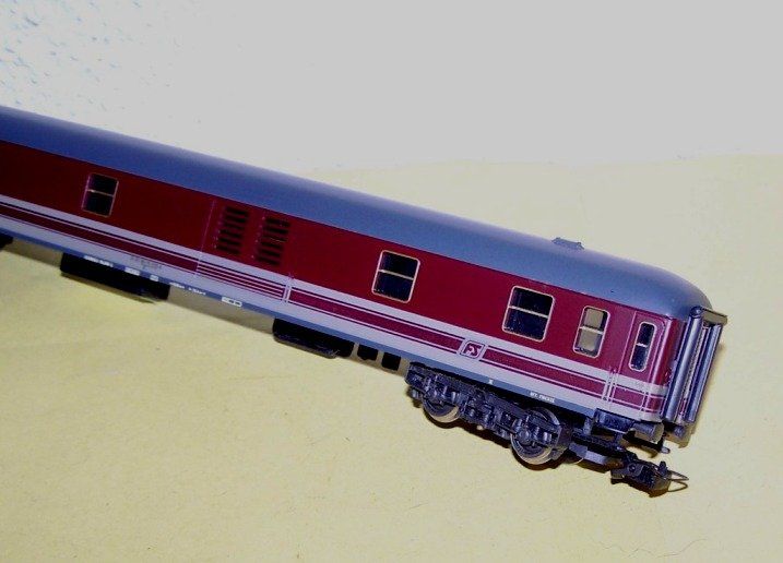 Rivarossi H0 2520: FS Gepäckwagen D, Typ X 1970, neu in OVP | Kaufen auf Ricardo