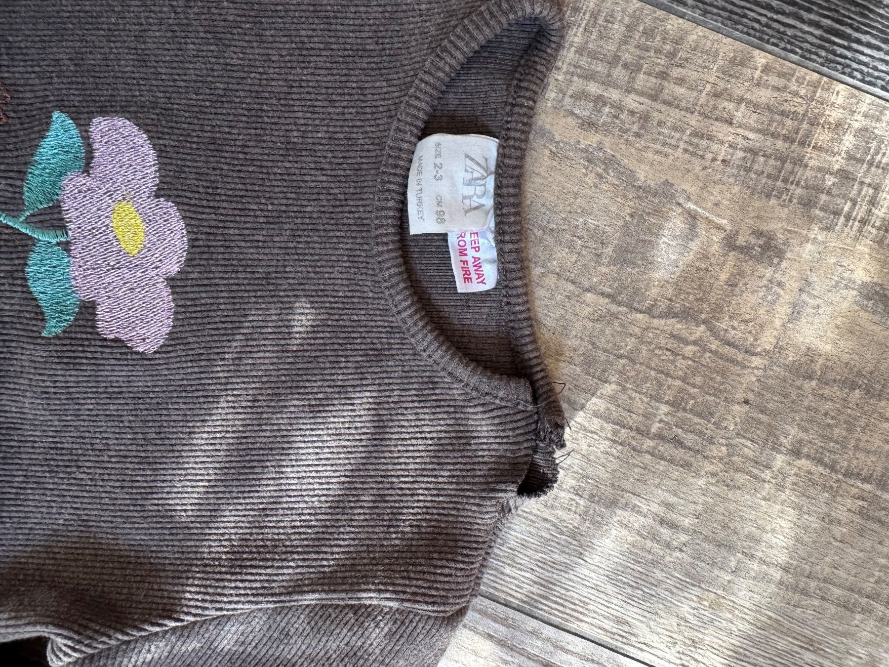 ZARA GIRL 🌸💕 set Sweat & Pantalon brodé 98 (Défectueux) à Muraz ...