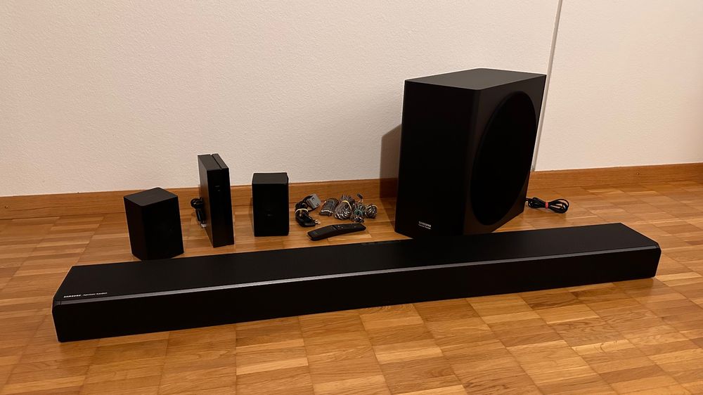 Samsung Soundbar HW-Q80R (Atmos) inkl Surround-Speaker & Sub (Gebraucht ...