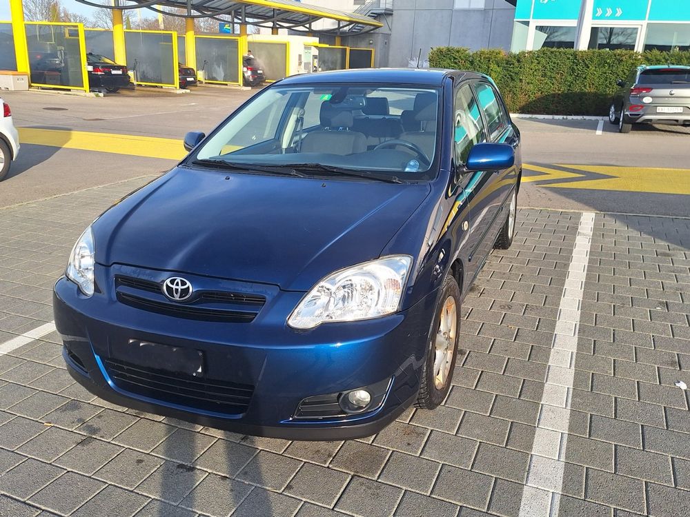 Toyota Corolla 1,6-Liter-VVT-i / Automat (Gebraucht) in Herisau für CHF 3020 – nur Abholung auf ...
