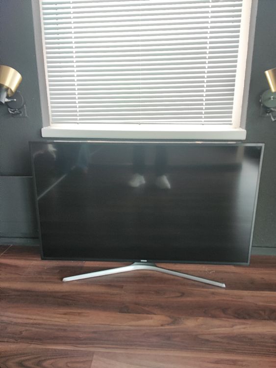 Samsung TV mit SmartTv/Kabel/Fernbedienung (Gebraucht) in Rothrist für ...