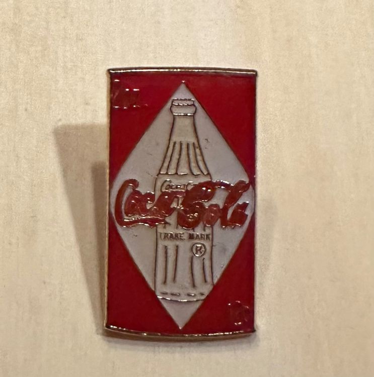 Pin’s « Coca-Cola » (D'occasion) à La Neuveville pour CHF 1 – avec ...