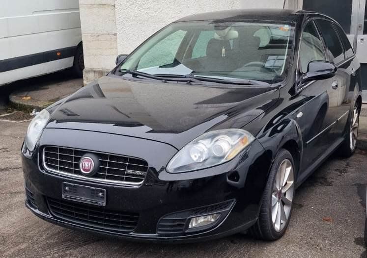 Superbe FIAT Croma 1.9 JTD 16V Multijet 150CV (B04) de 2008 (Gebraucht ...