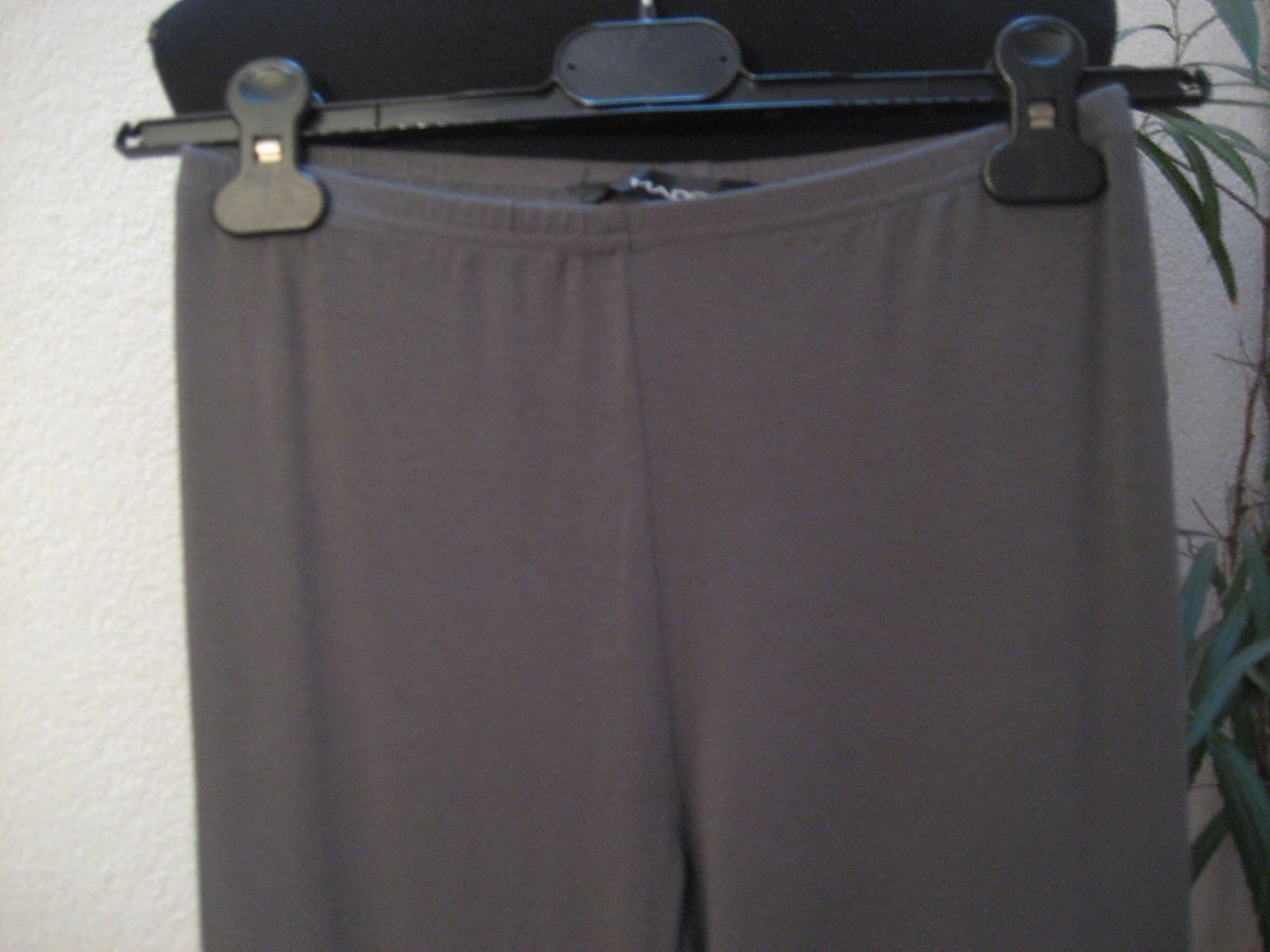 Legging t.34-36 Mado et les Autres, neuf (Neu und originalverpackt) in Delémont für CHF 10 – mit ...