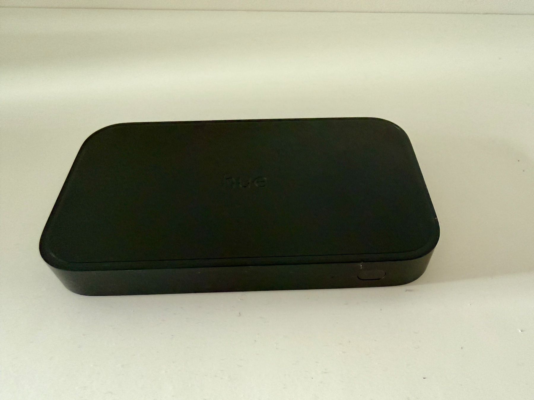 Philips Hue Play HDMI Sync Box, Generation 2 (Gebraucht) in Zürich für ...