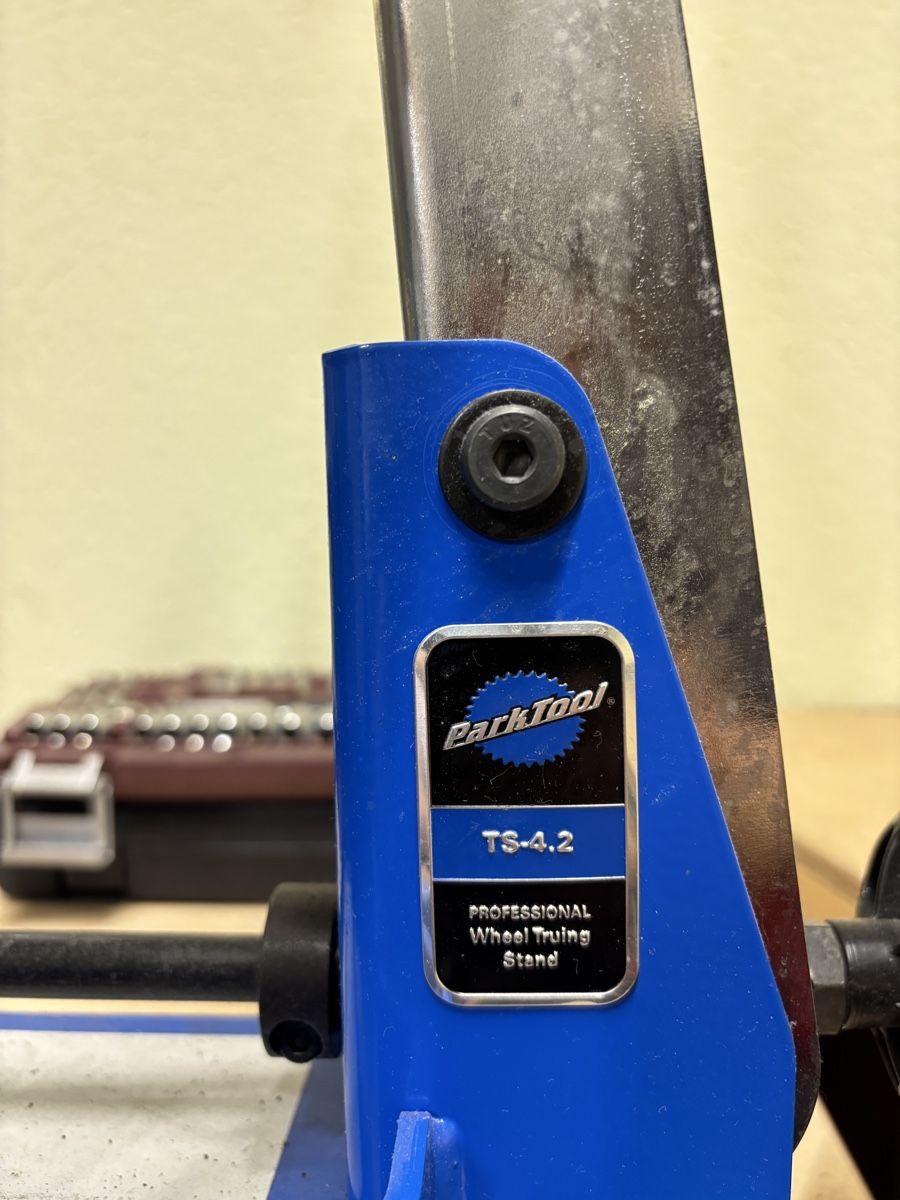 Park Tool TS-4.2 Zentrierständer - Top Zustand! 47 Zeichen (Gebraucht ...