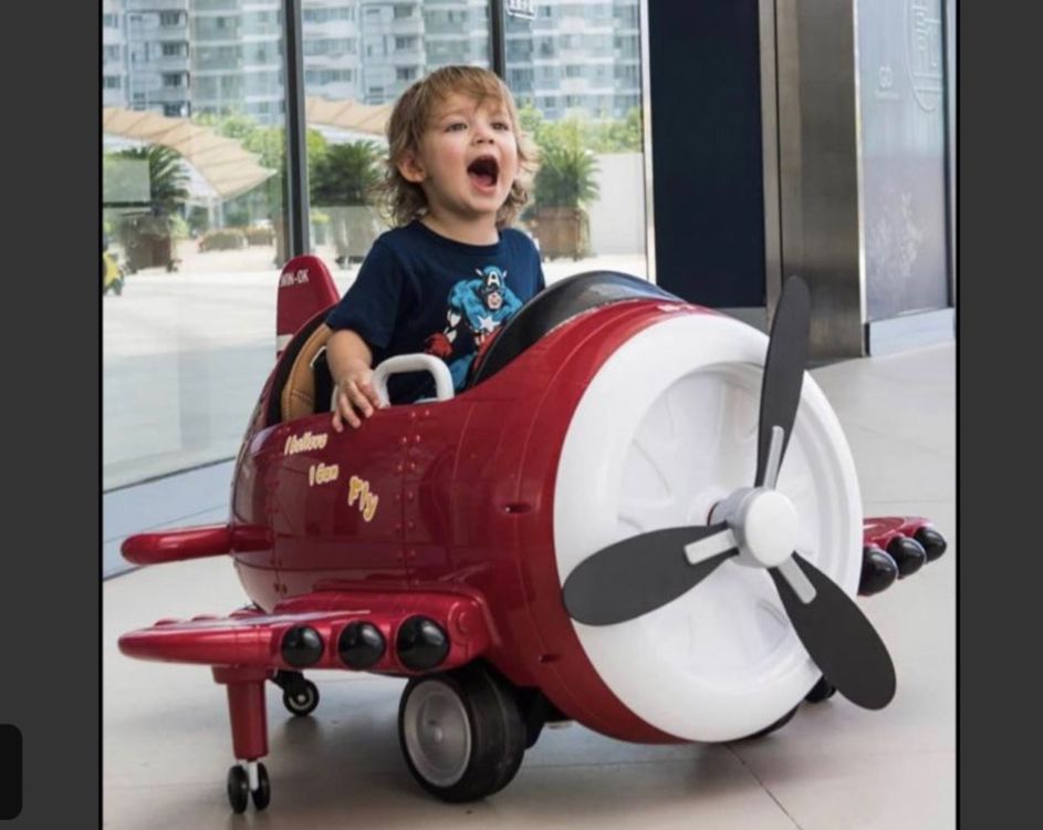 Elektronisches Kinder Fahrzeug / Flugzeug | Kaufen auf Ricardo