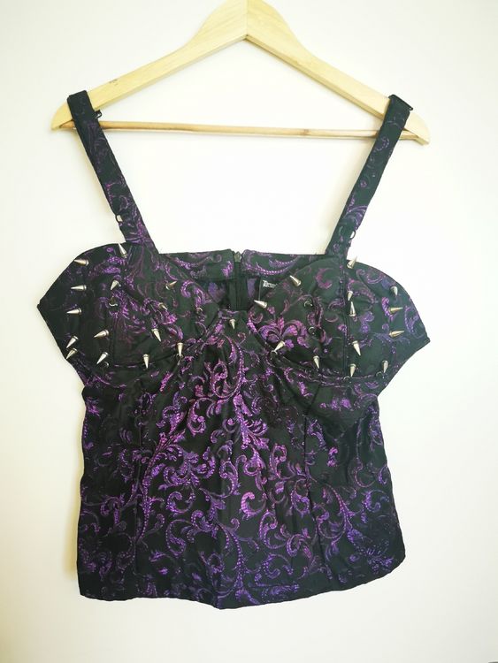 Spiked Top Gothic Stil (Neu (gemäss Beschreibung)) in Bauma für CHF 9 ...