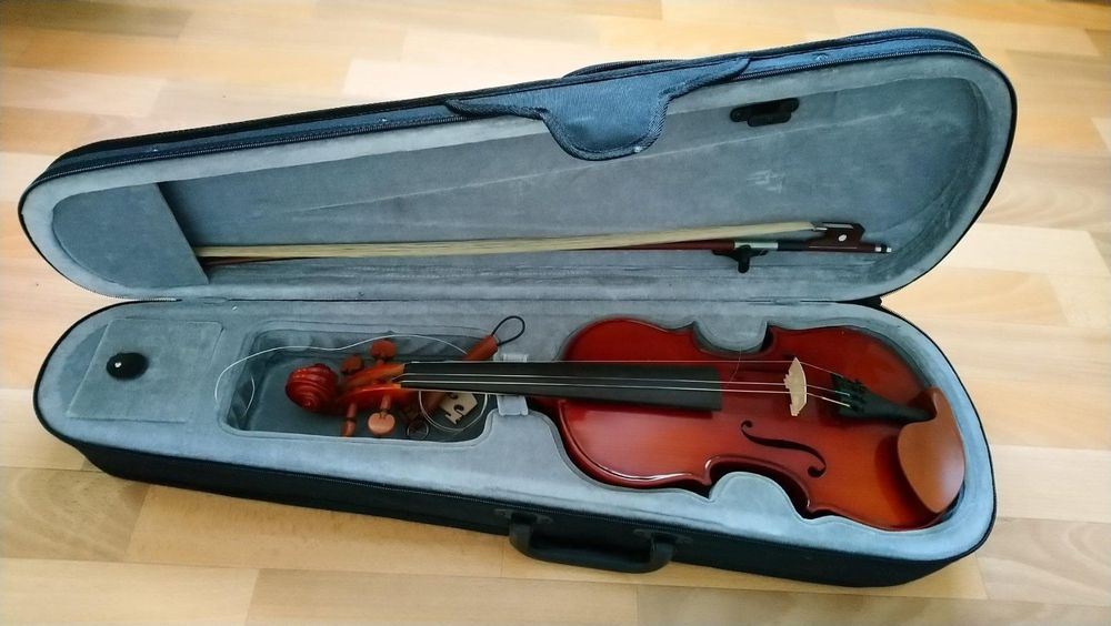 1/2 Violine / Geige für EinsteigerInnen | Kaufen auf Ricardo 1/2 Violine / Geige für EinsteigerInnen | Kaufen auf Ricardo