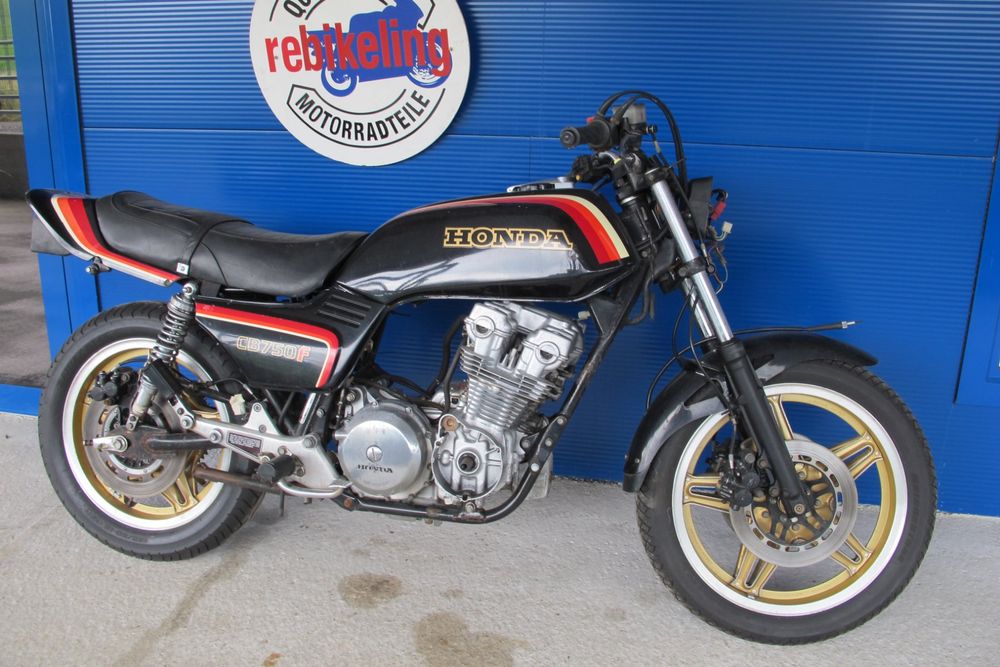 Honda CB750F RC04 für Bastler oder Ersatzteile nicht kpl. | Kaufen auf Ricardo
