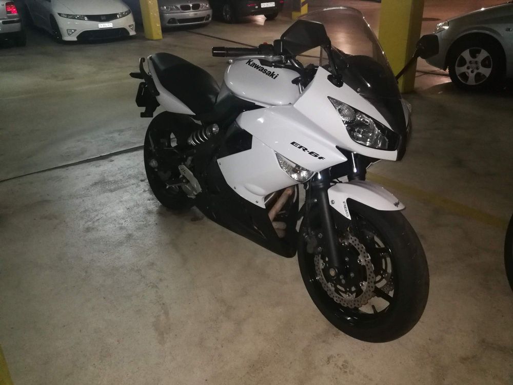 Kawasaki ER-6F (Gebraucht) in Uster für CHF 2000 – nur Abholung auf ...