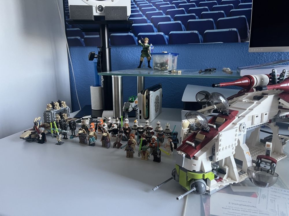 Lego Star Wars Sammlung - republic gun ship (Gebraucht) in Roggwil BE ...
