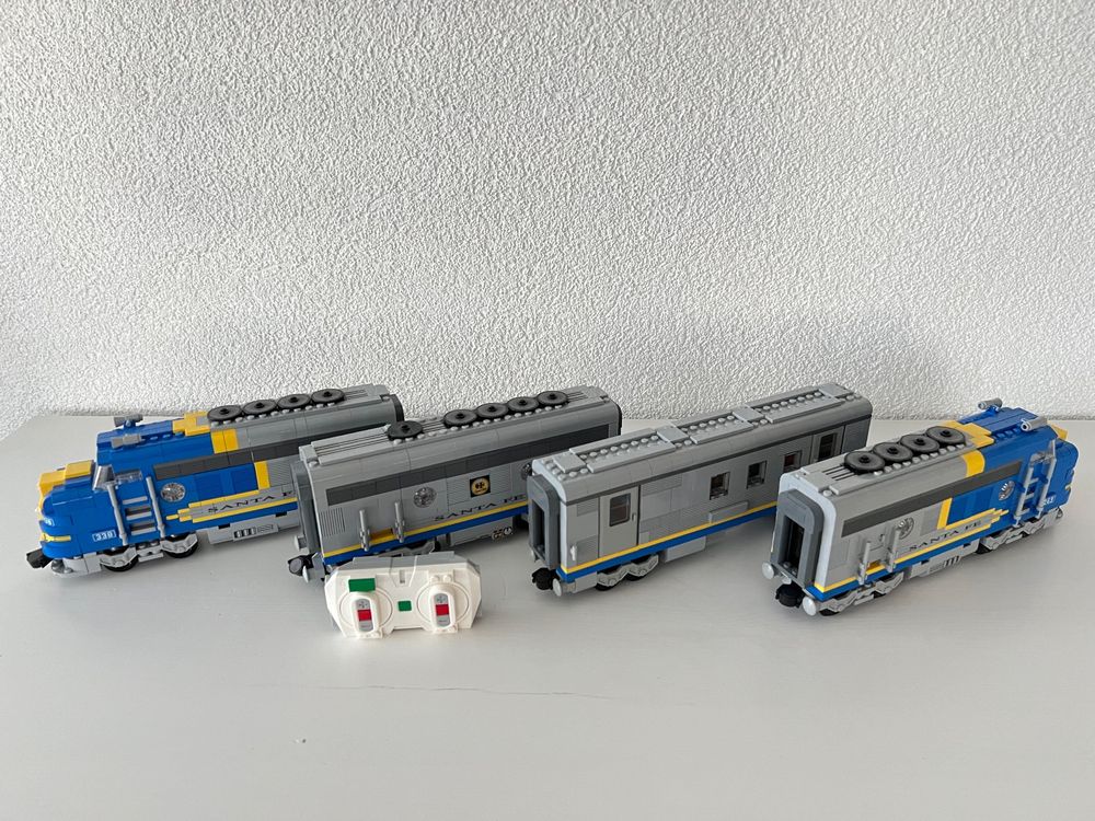 Lego Eisenbahn Santa Fe Moc 4-teilig (Gebraucht) in Uttigen für CHF 350 ...