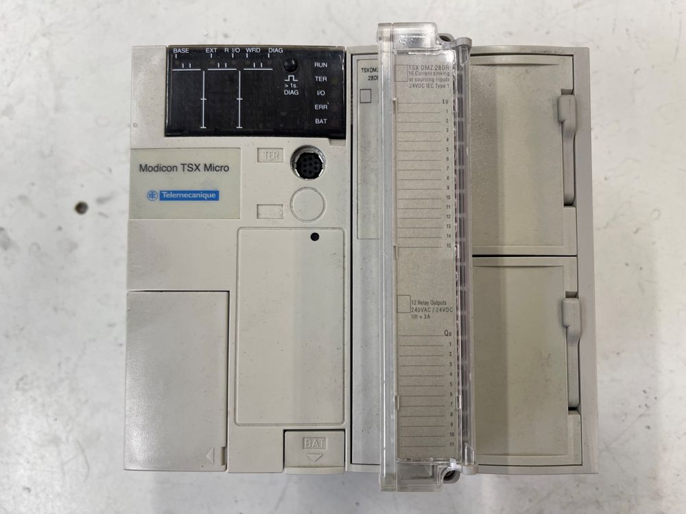 Schneider / Telemecanique TSX3705001 CPU mit Module (Gebraucht) in ...