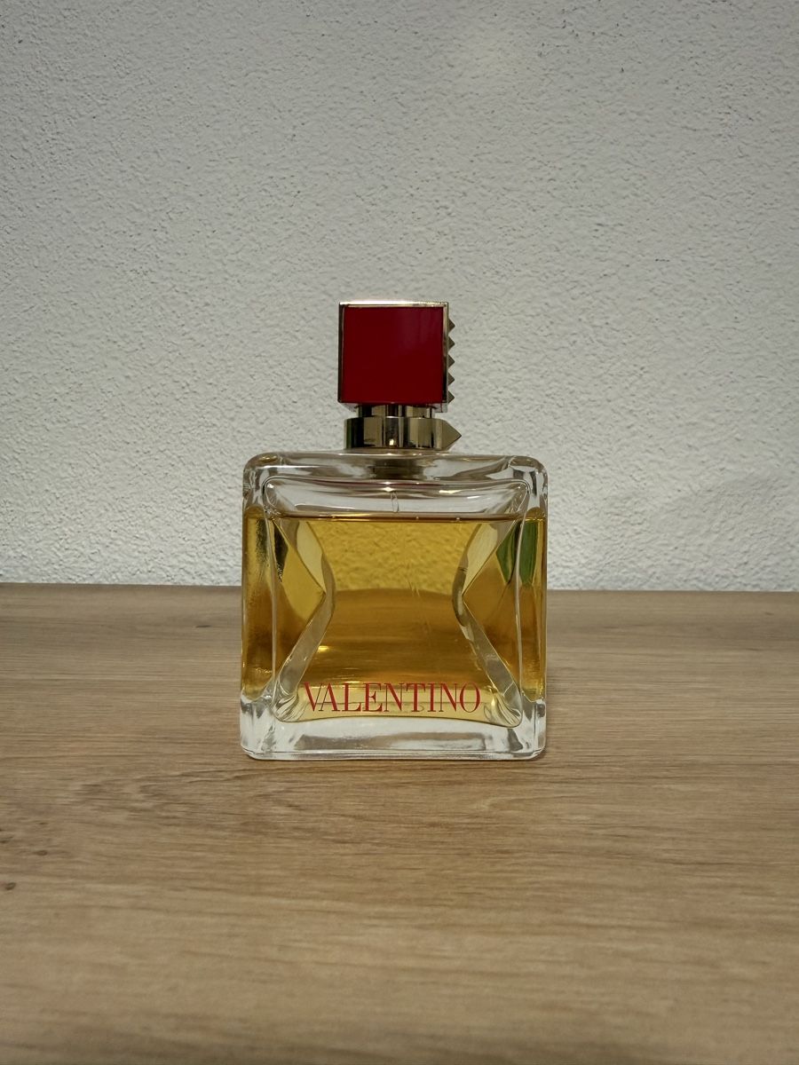 Valentino Donna Born In Roma, Eau de Parfum, neuwertig (Gebraucht) in ...