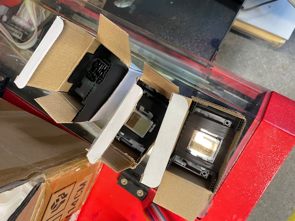 UV Drucker und DTF Ducker (Defekt) in Aristau für CHF 181 – nur Abholung auf Ricardo kaufen