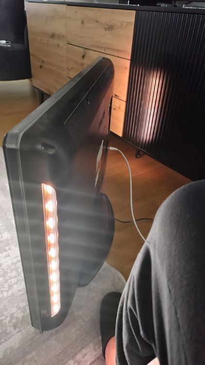 Philips TV, 37 Zoll, (Gebraucht) in Wetzikon ZH für CHF 5 – nur ...