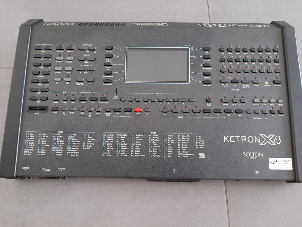Ketron X4 Midi Arranger/Player (Gebraucht) in für CHF 200 – nur ...