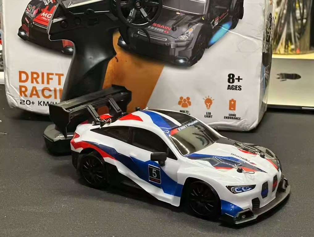 Schone Ferngesteuertes Auto Drift Fotos