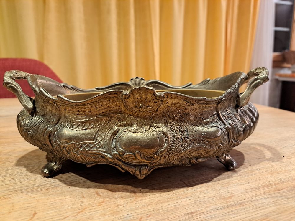 Jardiniere (Gebraucht) in Rehetobel für CHF 30 – mit Lieferung auf Ricardo kaufen