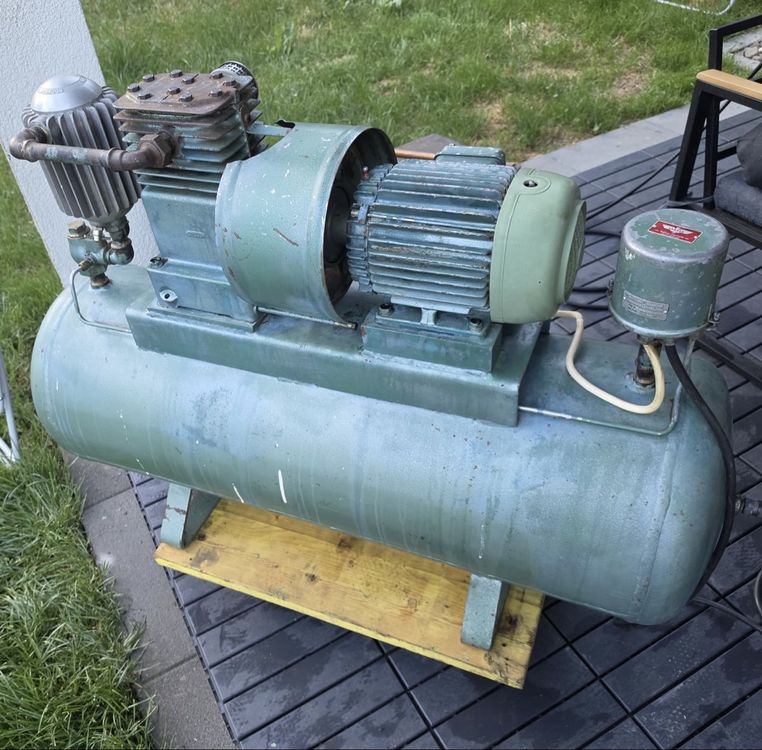 Serva-Technik Kompressor SHE-45 / SEC-0-12,150L, (Gebraucht) in ...