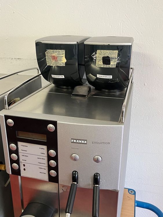 Franke Evolution Kaffemaschine Typ EII 2M HD CF (Defekt) in Niederdorf ...