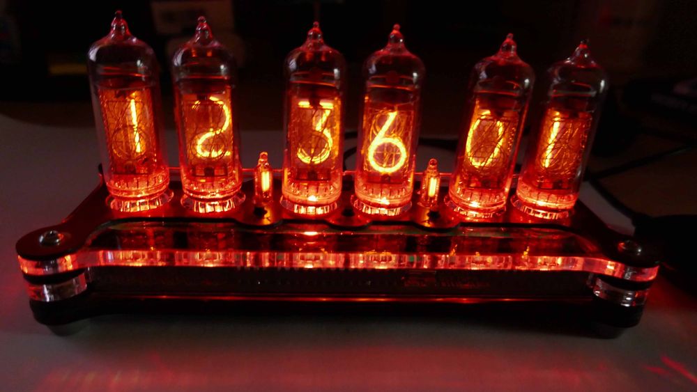 Nixie Uhr mit IN-14 Röhren (Gebraucht) in Hemberg für CHF 260 – mit Lieferung auf Ricardo kaufen