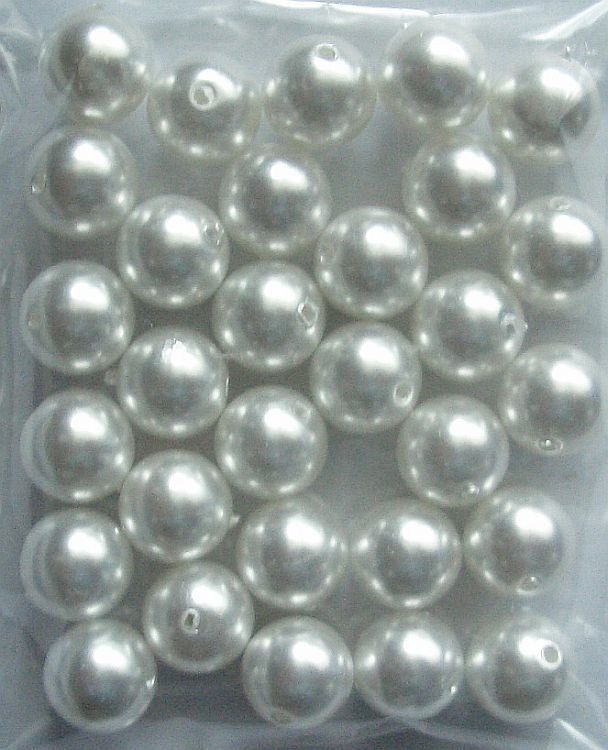 Wachsperlen Weiss 8 mm (Neu und originalverpackt) in Gunzwil für CHF 2 – mit Lieferung auf ...