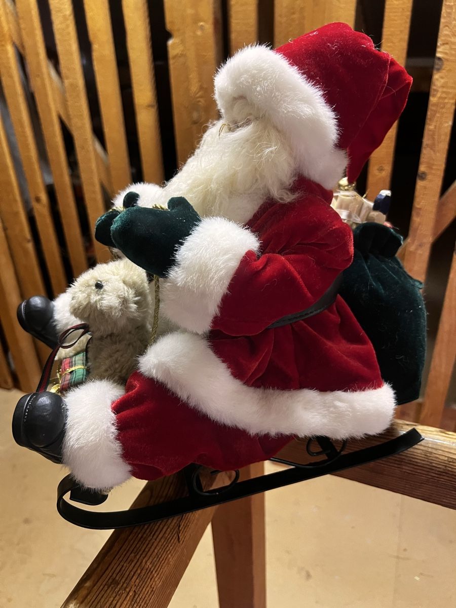🎅Weihnachtsmann auf Schlitten, 30cm gross, Top Zustand! (Gebraucht) in ...