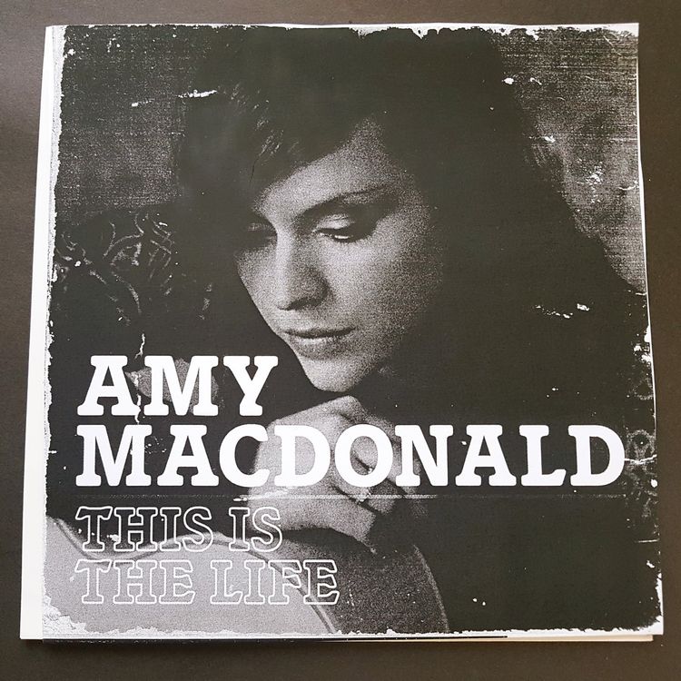 Amy Winehouse / Amy MacDonald Valerie / This Is The Life (Gebraucht) in ...
