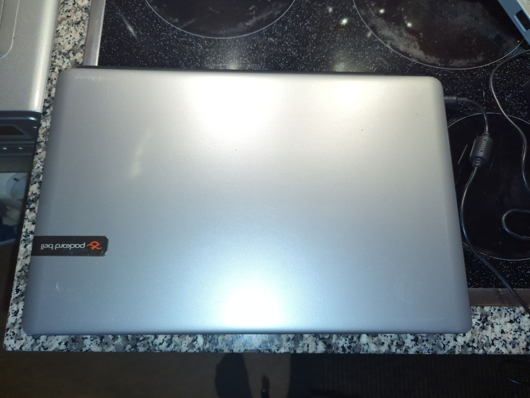 Packard Bell 15,6 laptop 💻 SSD 250GB 4gb ram (Gebraucht) in Basel für ...