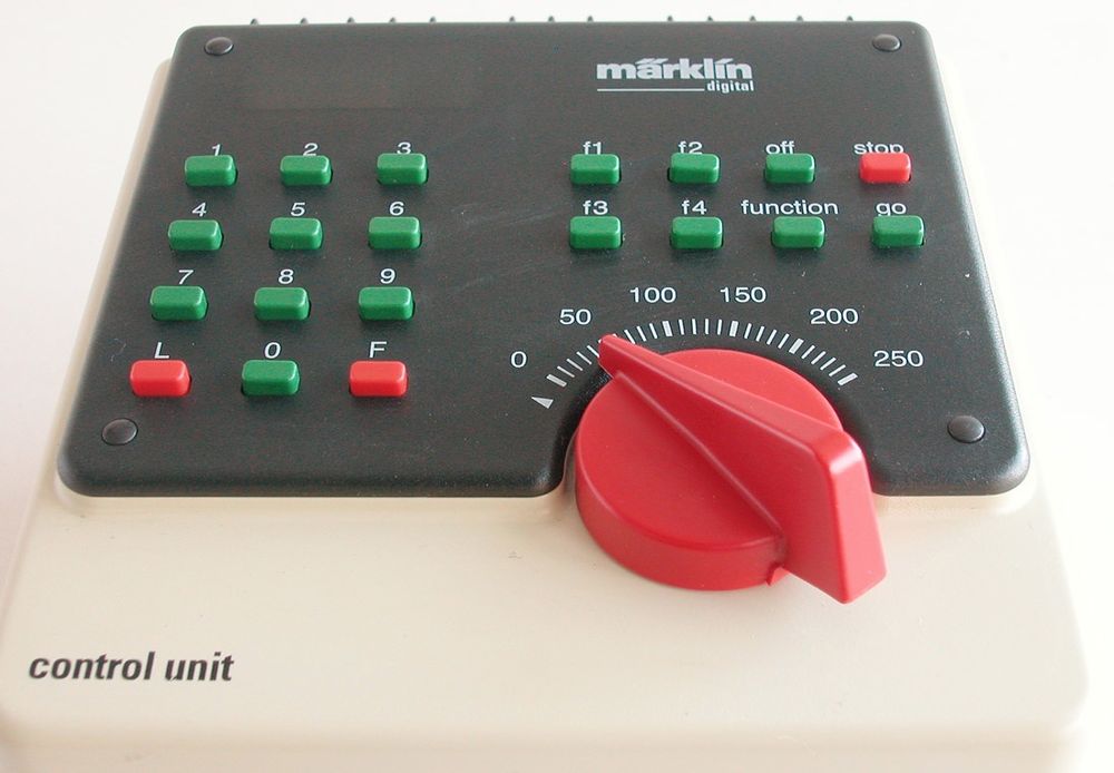 Märklin digital Control Unit 6021 Spur H0 (Gebraucht) in Oberwil BL für ...