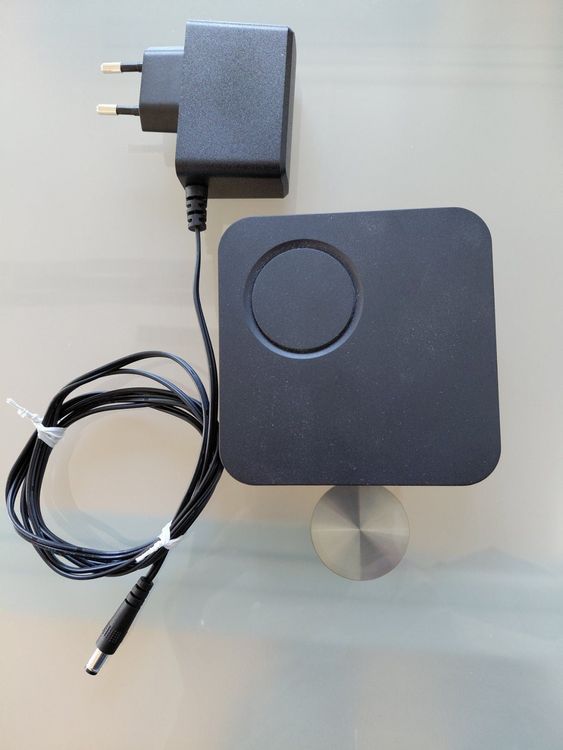 Original Salt TV Box inkl. Fernbedienung & Netzteil | Kaufen auf Ricardo