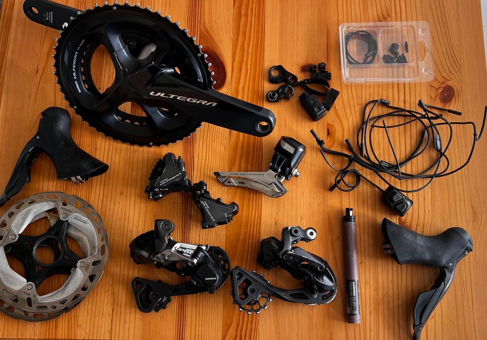 Shimano Ultegra Di2 R8050 2x11 Complete Groupset | Kaufen auf Ricardo