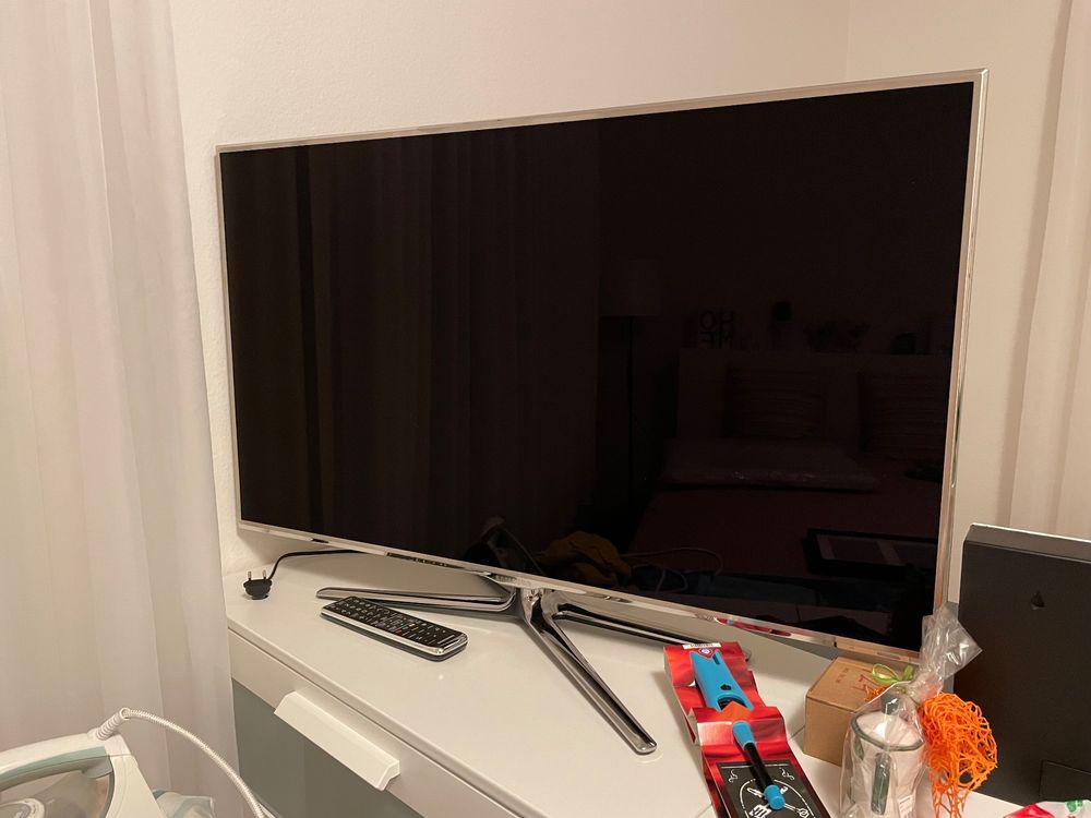 Samsung Fernseher (Gebraucht) in Zürich für CHF 60 – nur Abholung auf Ricardo kaufen