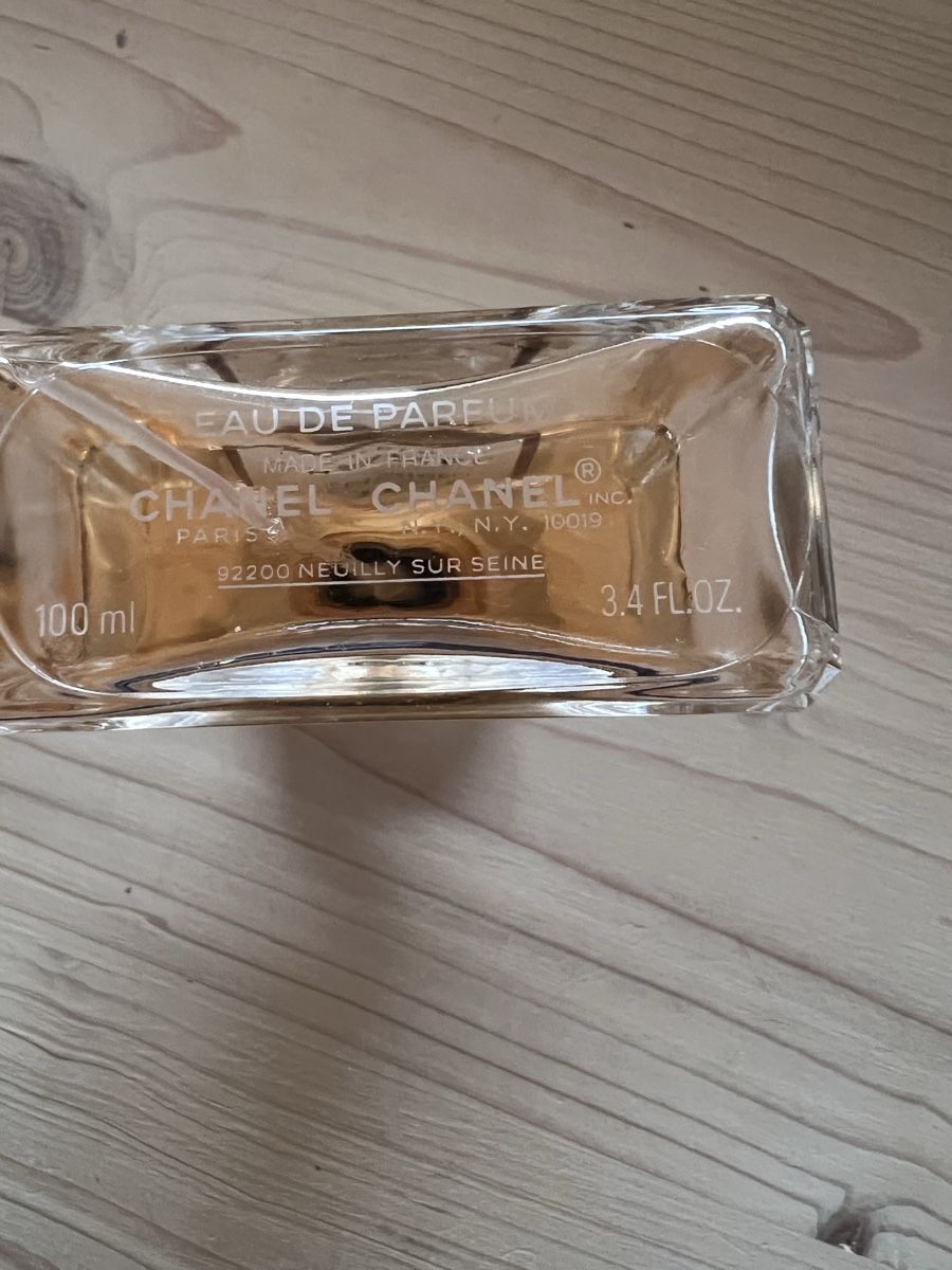Coco Chanel eau de Parfum 100 ml Flasche (Gebraucht) in Uebeschi für ...