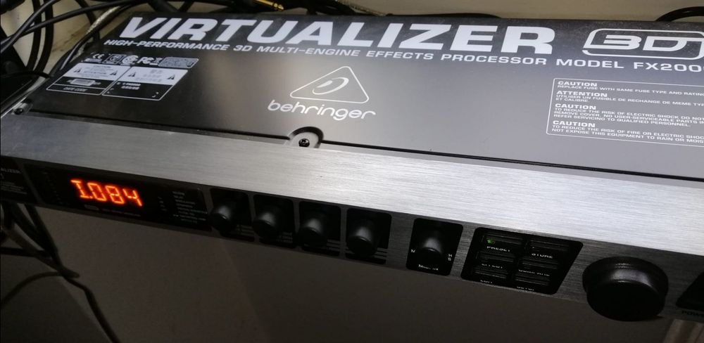 Behringer Virtualizer 3D FX2000 | Kaufen auf Ricardo