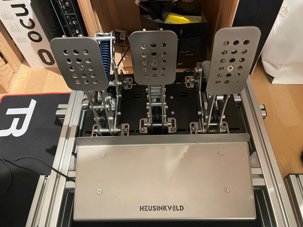 Heusinkveld Ultimate Sim-Racing Pedale (Gebraucht) in Zürich für CHF ...