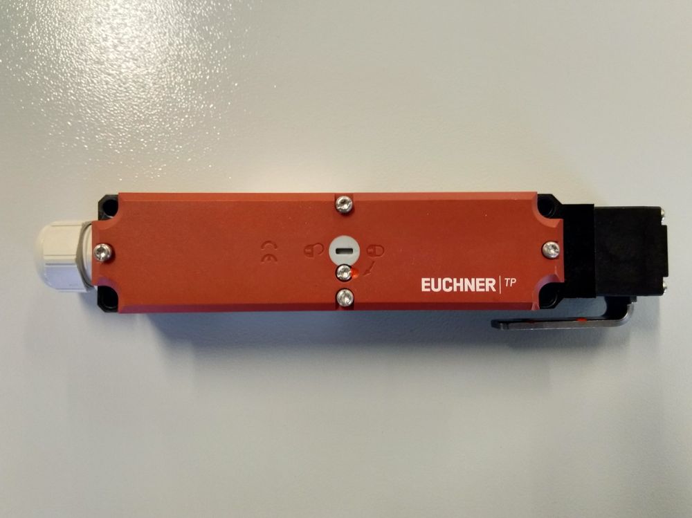 EUCHNER Safety Switch TP4-2131A024M inkl. Betätiger | Kaufen auf Ricardo