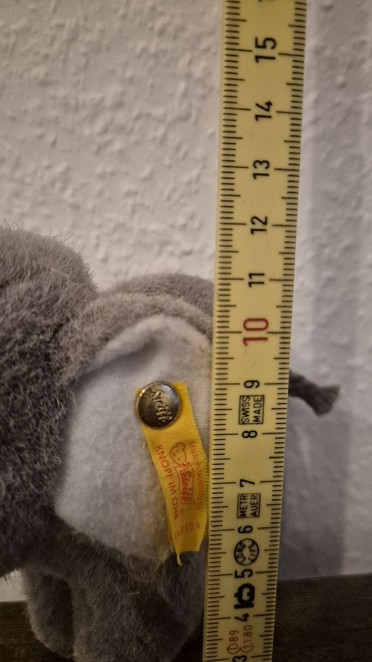 Süsser Steiff Elefant, Knopf im Ohr, Sammlerstück!🐘 (Gebraucht) in ...