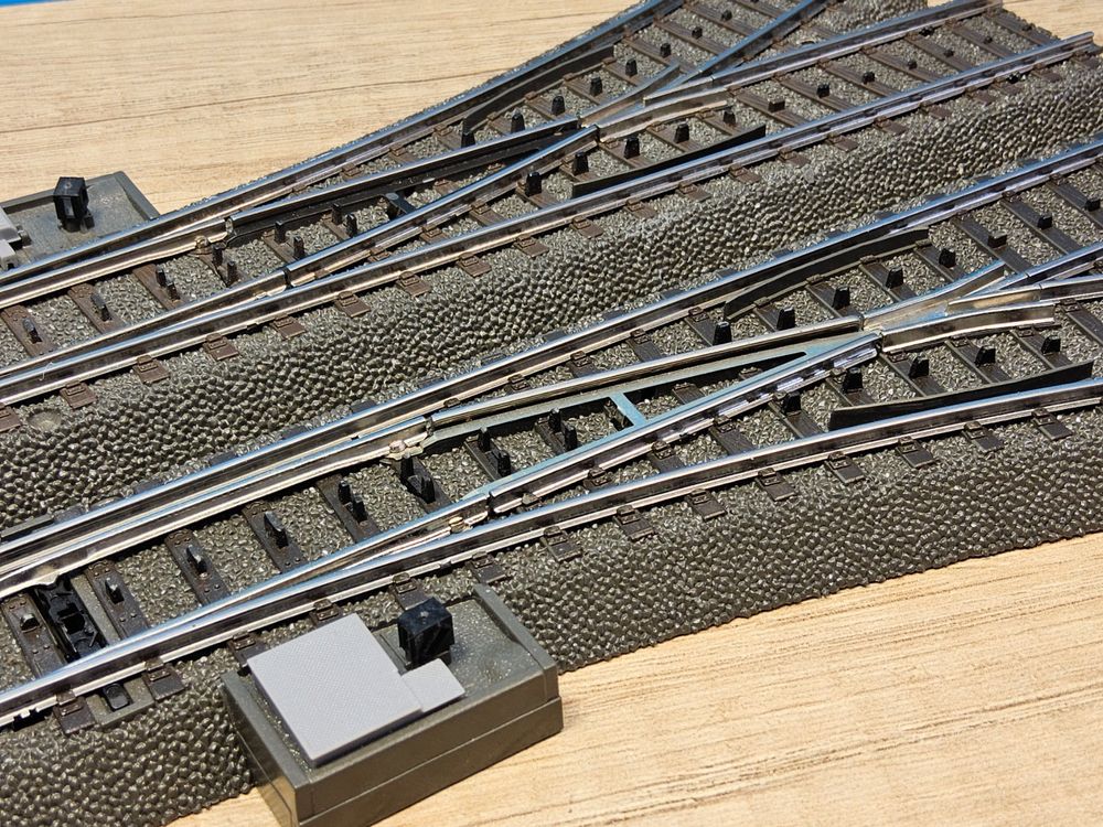 2 x Märklin C Gleis Digital Weiche links & rechts _ Spur H0 | Kaufen auf Ricardo