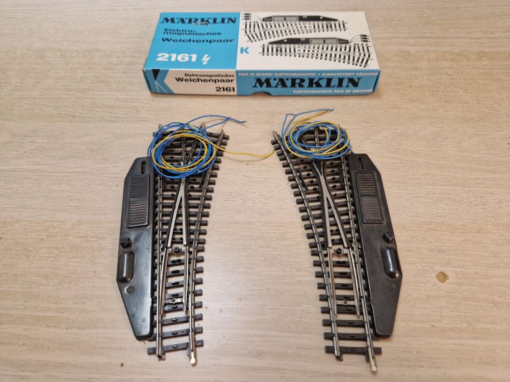Märklin 2161 Elektro Weichenpaar K H0 (1) (Gebraucht) in St-Aubin-Sauges für CHF 26 – mit ...