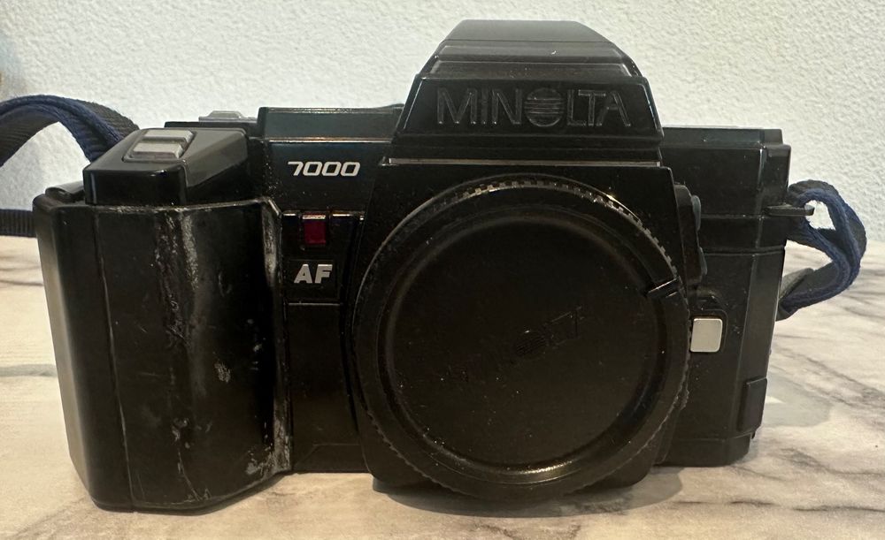 Vintage Minolta 7000 AF Fotoapparat | Kaufen auf Ricardo