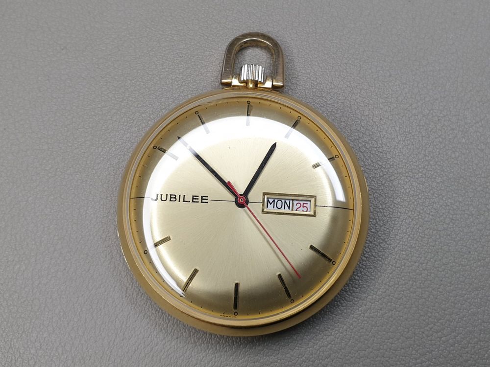 Jubilee - 42mm (Gebraucht) in Neyruz FR für CHF 19 – mit Lieferung auf ...