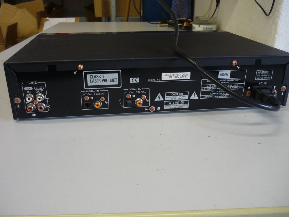 HHB BurnIT Plus CDR-830 professioneller CD-Player + Record (Gebraucht ...