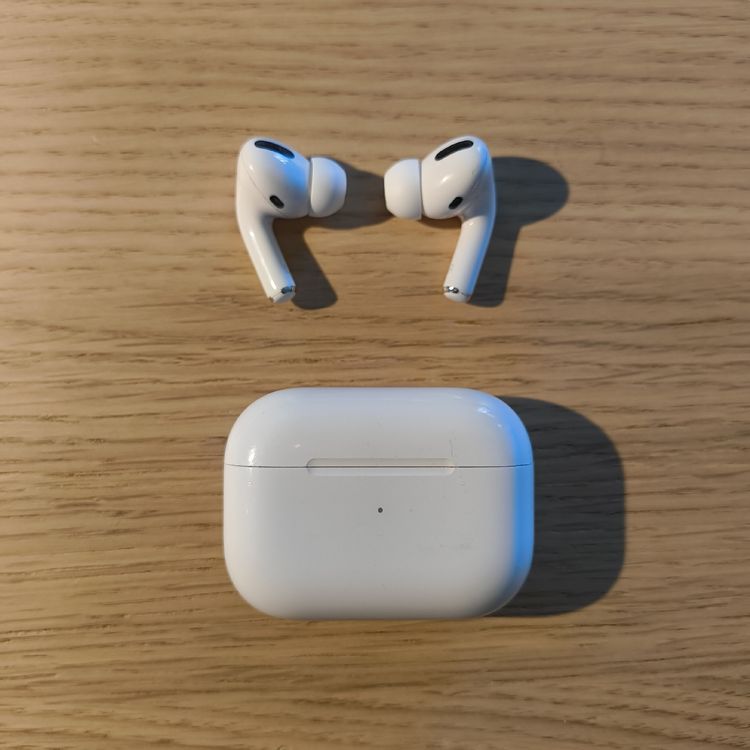 Airpods Pro 1st Gen | Kaufen auf Ricardo
