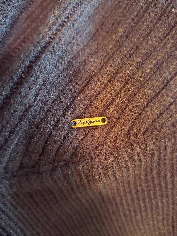 Pepe Jeans (Usato) a Gudo per CHF 20 – solo ritiro | Acquista su Ricardo