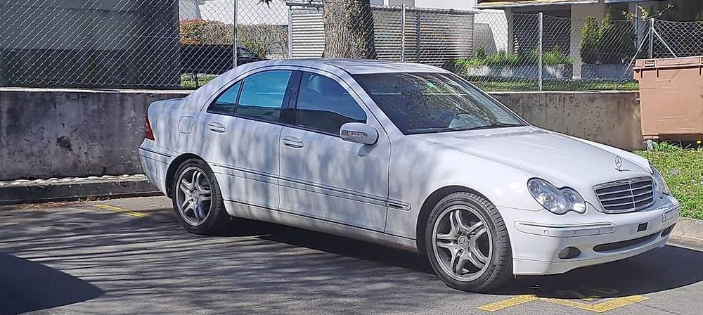 Mercedes-Benz C-Class C220 CDi (Gebraucht) in Lausanne für CHF 4000 – nur Abholung auf Ricardo ...
