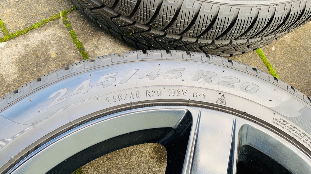 Jeep Grand Cherokee SRT 8 20’’ 5x127 Felgen / Räder (Gebraucht) in ...