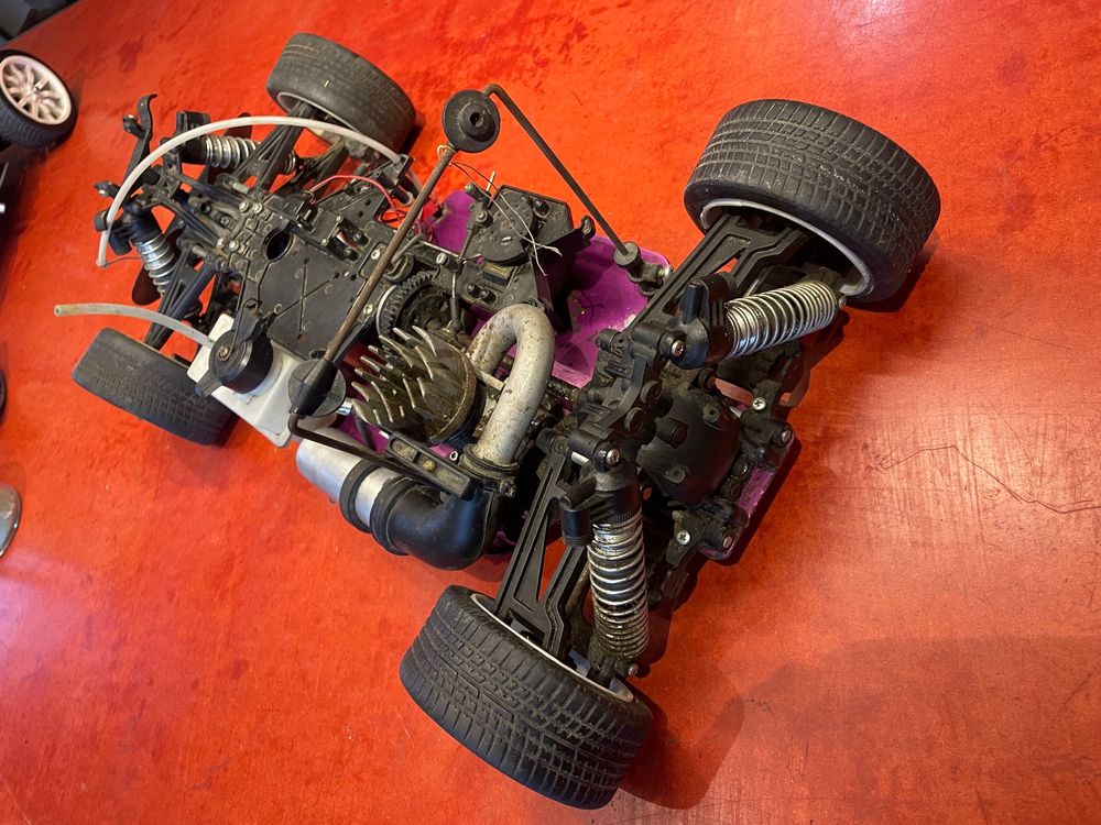 Grosser RC Benziner Modellauto (Gebraucht) in Gebenstorf für CHF 45 – mit Lieferung auf Ricardo ...